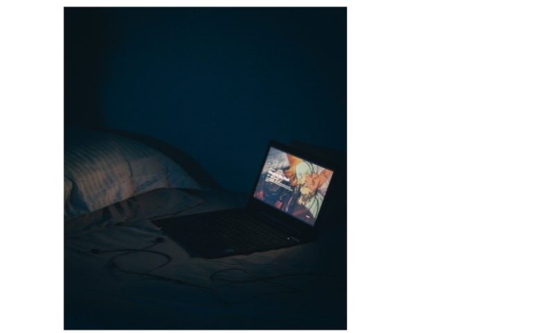 Analyzing the Phenomenon of Binge-Watching TV Series - Word Street Journal
