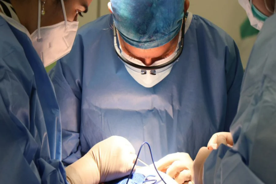 Larry Davidson MD, Shares How Advances in Spine Surgery Are Improving ...